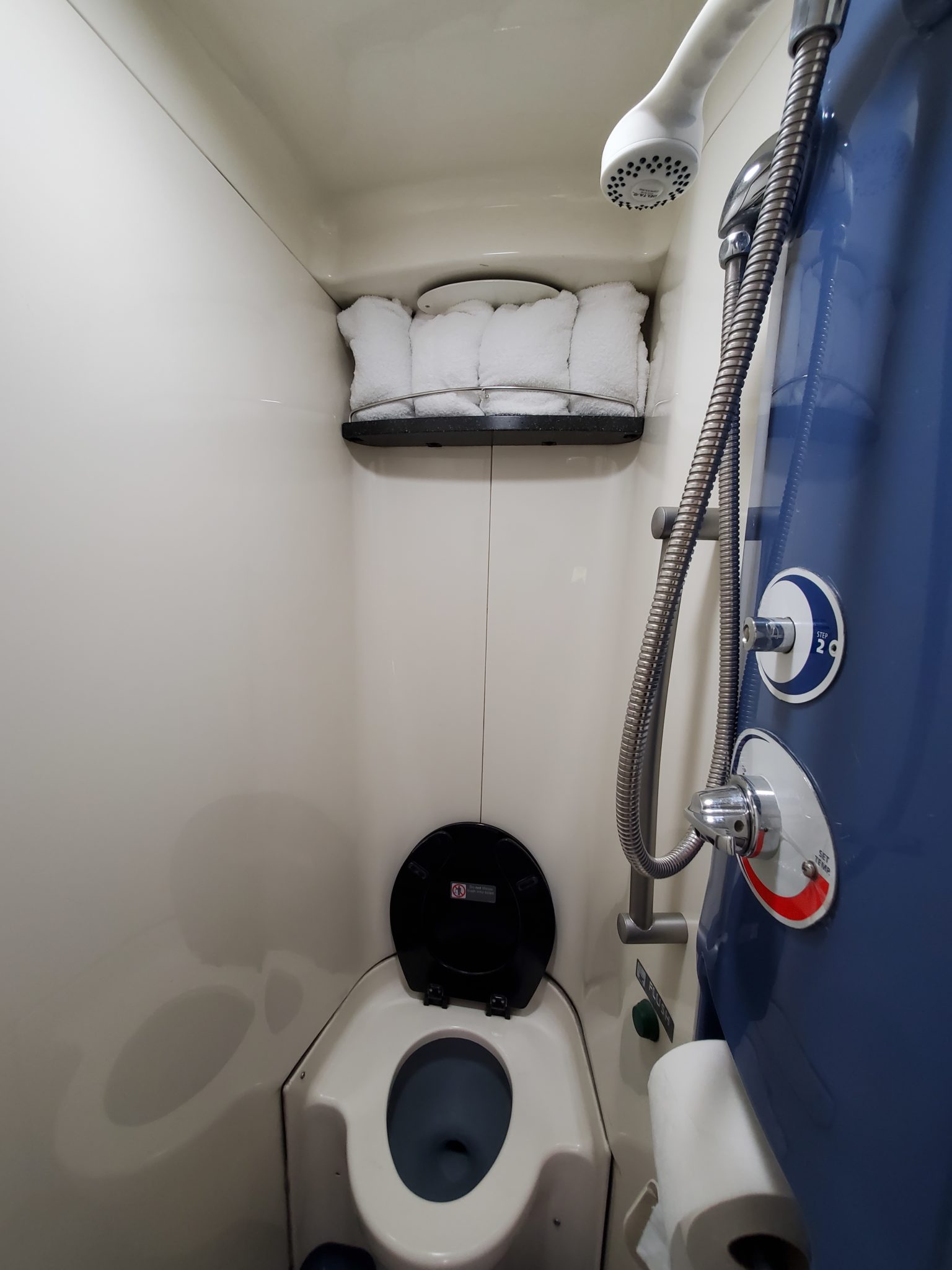 What It's Like In An Amtrak Superliner Bedroom | Grounded Life Travel